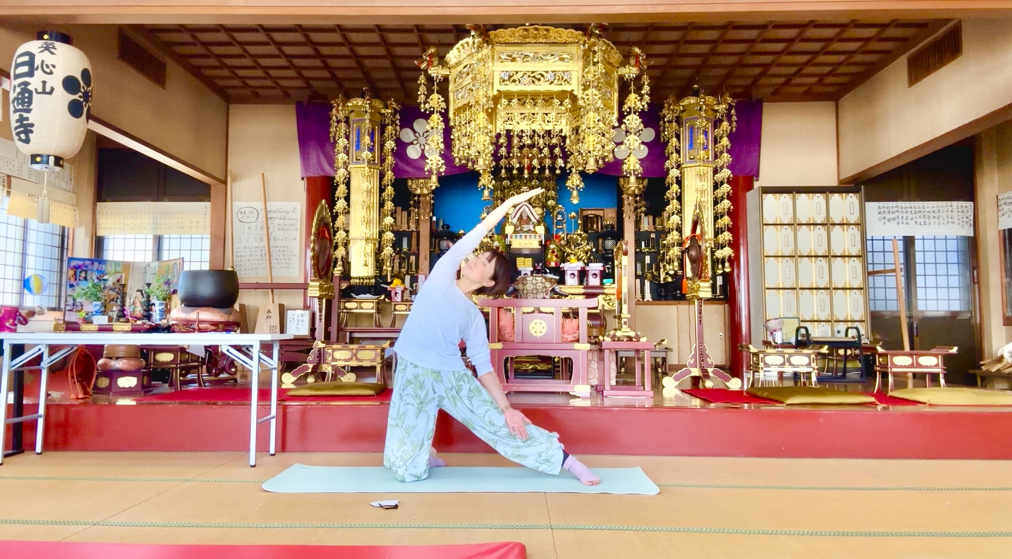 Temple yoga | Boku Rika Official Site